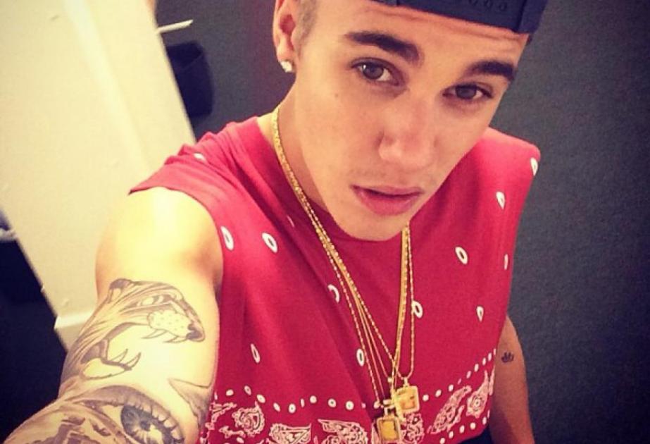 Με 1900 ευρώ μπορείς να βγάλεις selfie με τον Justin Bieber | Sigmalive ...