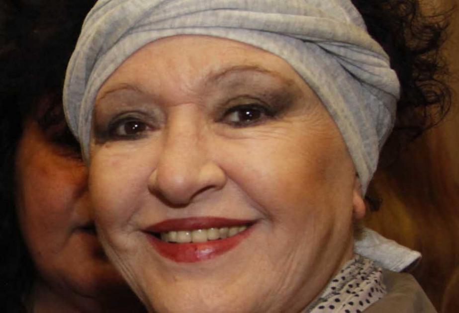Η Μαρία Αλεξάνδρου ζει δημοσίως τον έρωτά της στη Μύκονο [βίντεο ...